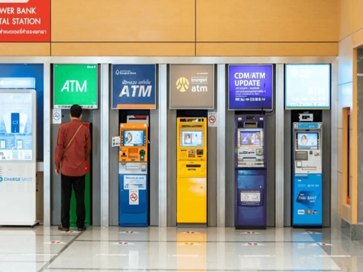 AC at ATM Counter: କାହିଁକି ଏଟିଏମ କାଉଣ୍ଟର ଠାରେ ଲାଗିଥାଏ ଏସି? ଜାଣନ୍ତୁ ଏହାର ...