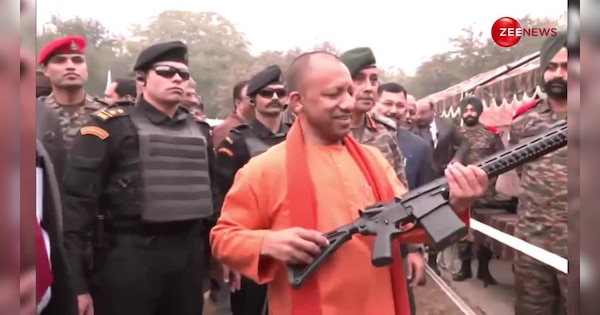 up cm yogi adityanath raised gun and aim straight at know your army festival watch video | WATCH ...