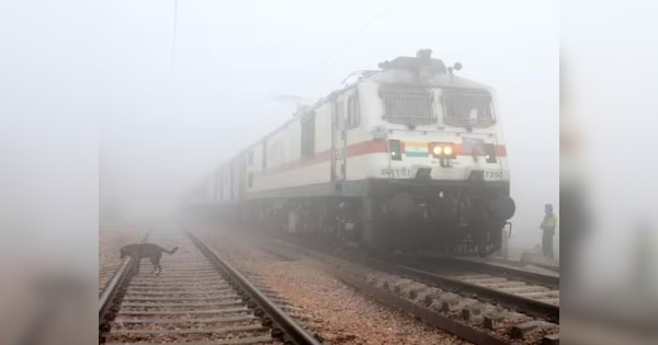 Indian Railway These 20 trains coming to Delhi running late several hours trains delay due to ...