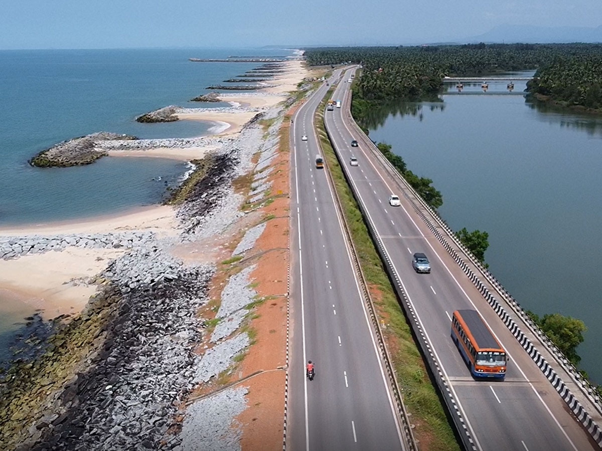 How To reach Maravanthe Beach Most Unique Sea Tourist Spot Udupi ...