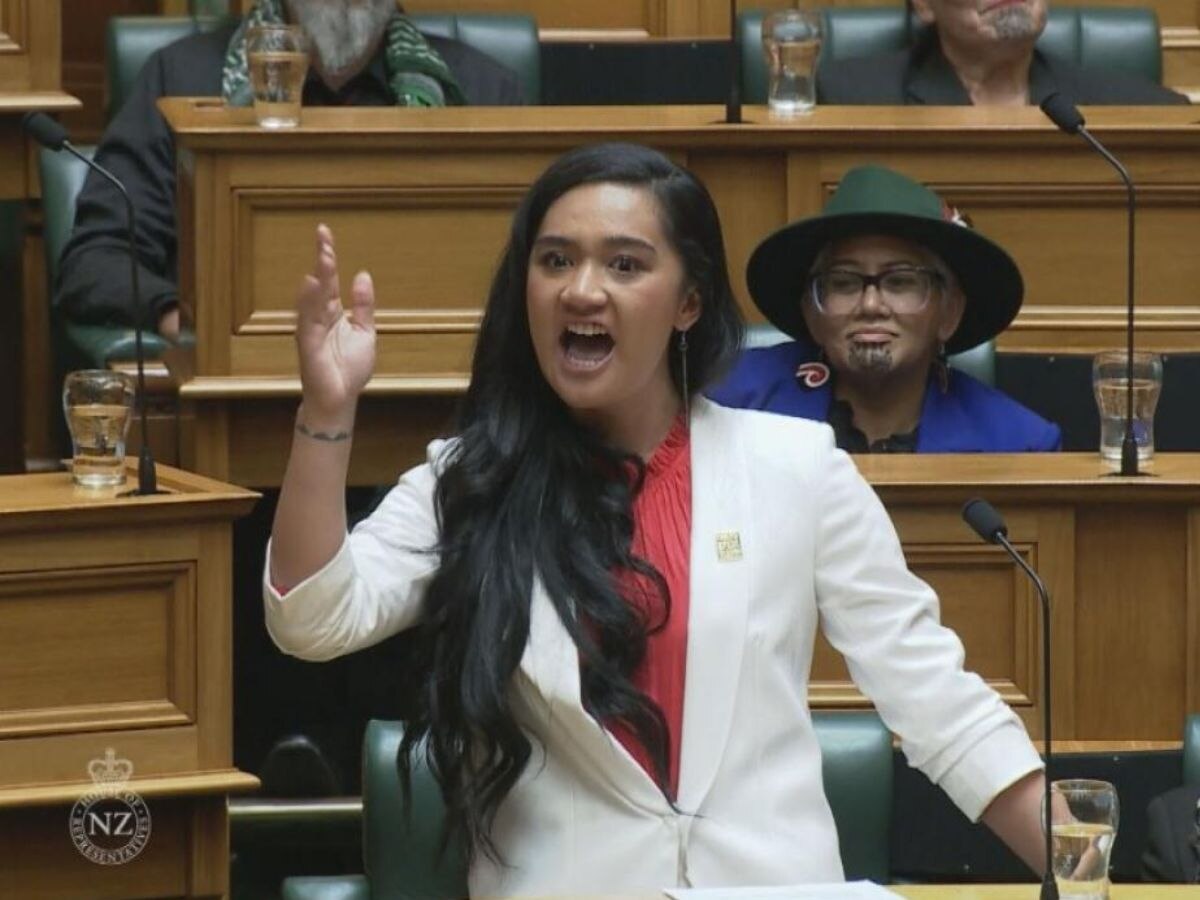 new zealands youngest mp hana raviti maipi clark video is going viral ...