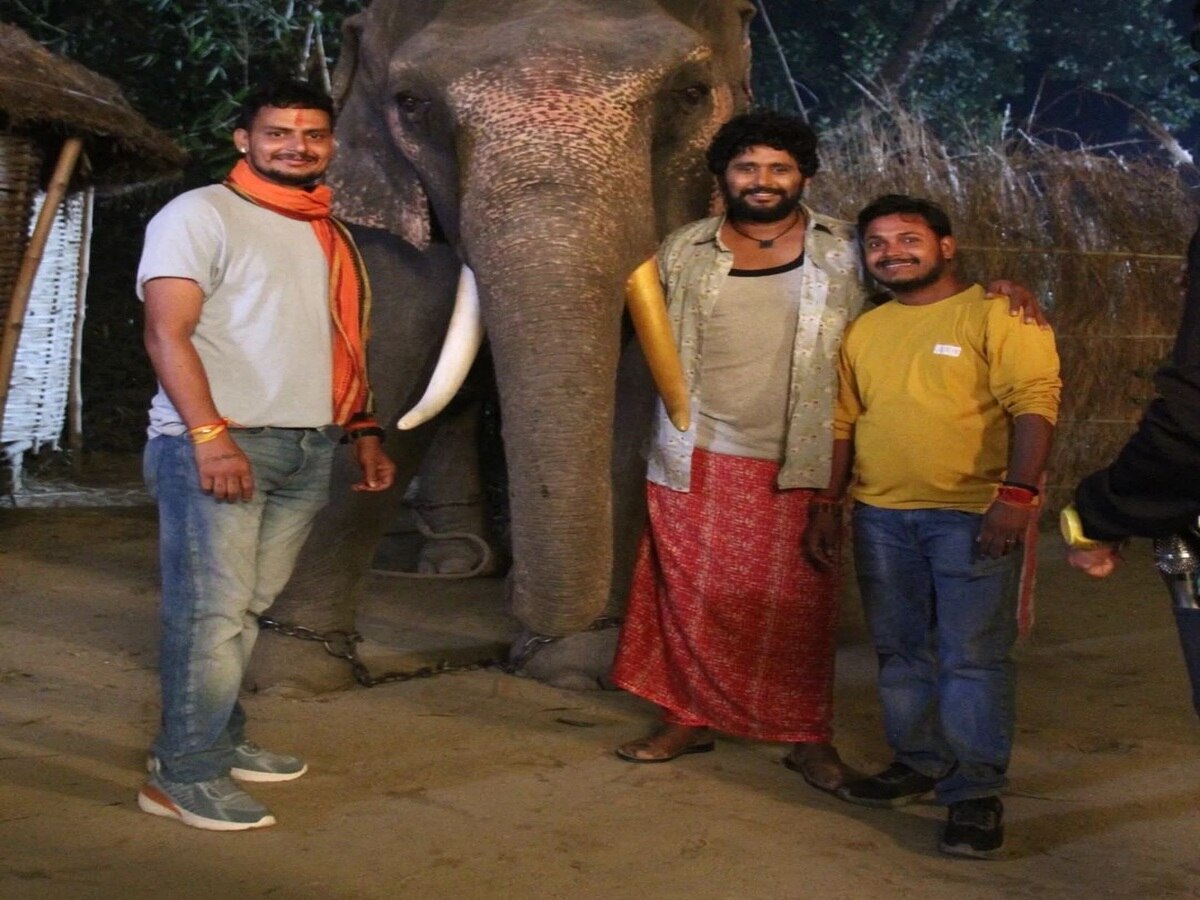 Bhojpuri film Shooting Hathi Mere Sathi see pictures| इस तरह से हुई ...