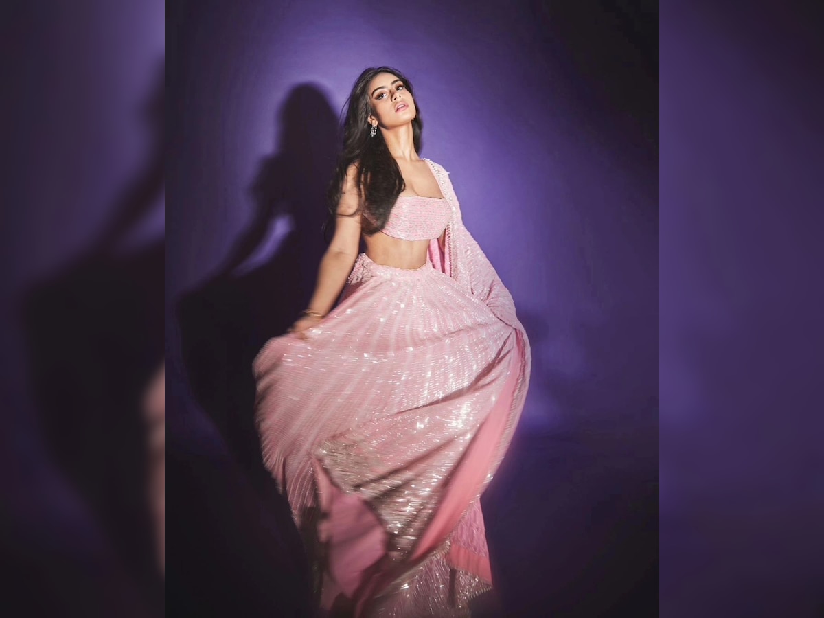 Kajol share daughter Nysa Devgan picture in Manish Malhotra lehenga see ...