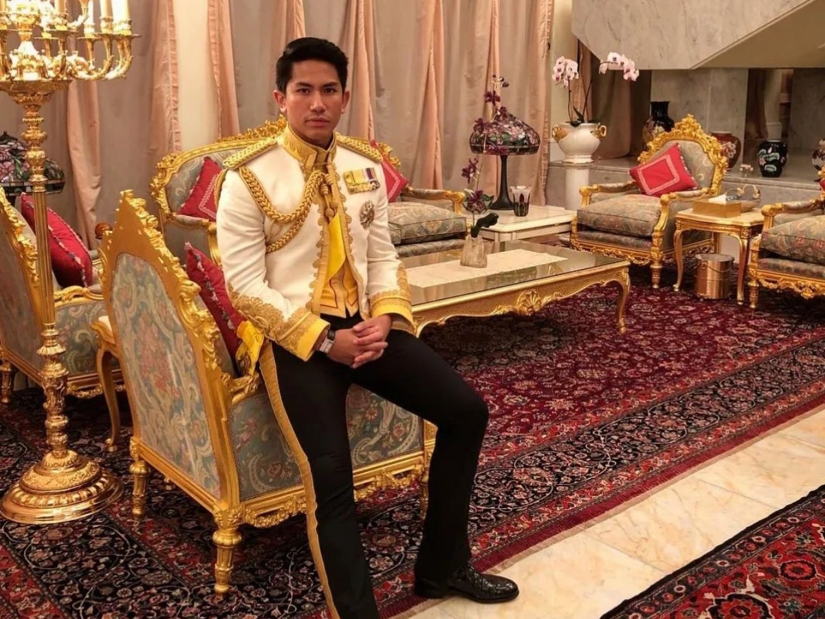 Brunei Prince Abdul Mateen Marriage To Yang Mulia Anisha Rosnah See ...