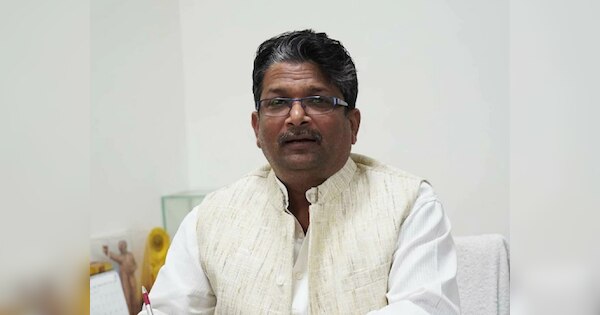 Alok Mehta thanked Nitish Kumar Tejashwi for giving him the ...