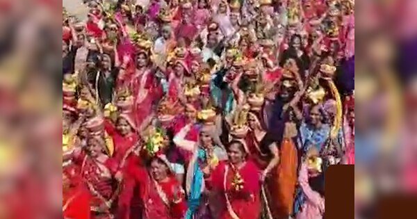 Seven Day Bhagwat Katha Begins With Grand Kalash Yatra Of 5100 Kalash