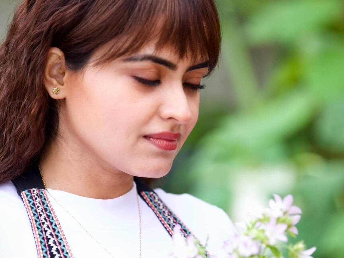 Simi Chahal Photos: ਸਿੰਮੀ ਚਾਹਲ ਨੇ ਬਿਖੇਰਿਆ ਆਪਣੀ ਕਾਤਿਲ ਅਦਾਵਾਂ ਦਾ ਜਾਦੂ ...