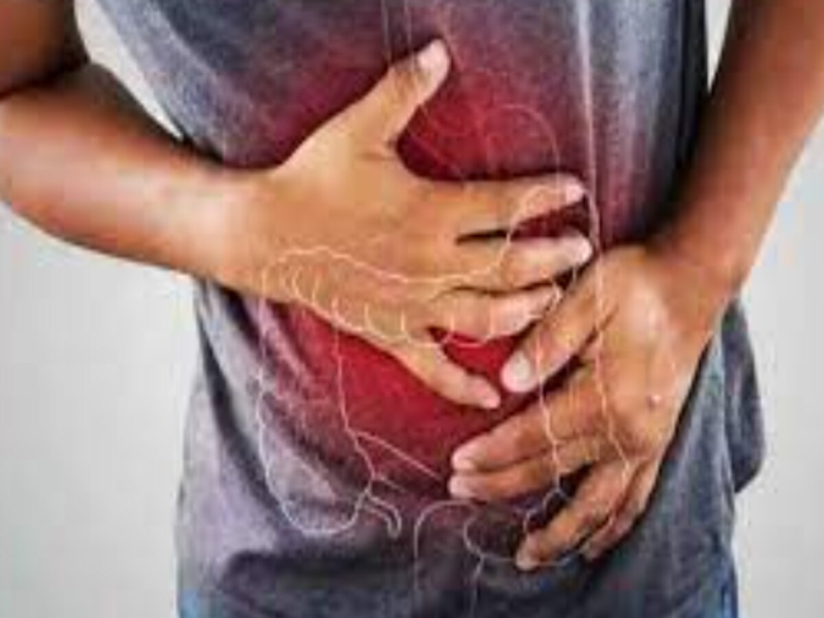 Bathua Juice Benefits in Hindi eating Bathua Properties Nutrients ...