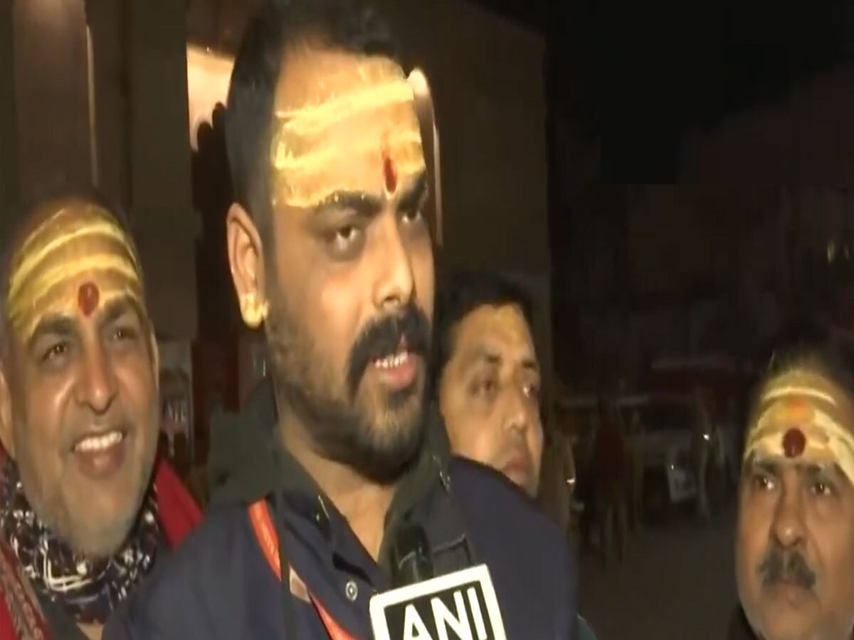 Gyanvapi masjid row watch Vyas Ji Ka Tehkhana exclusive photos with zee ...