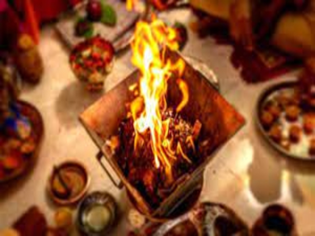dream astrology know meaning of seeing fire in dreams will make you ...