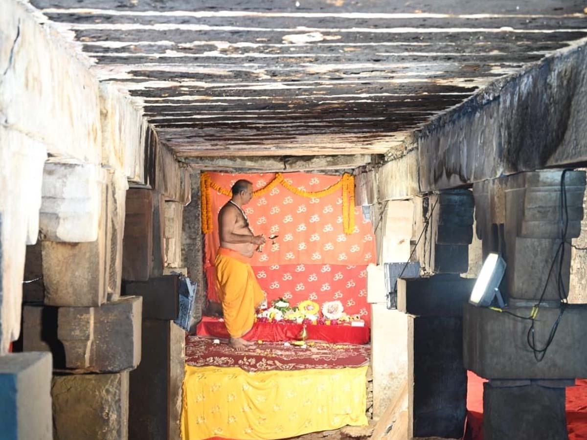 Gyanvapi Tehkhana Puja Photos Worship started in temple after decision ...