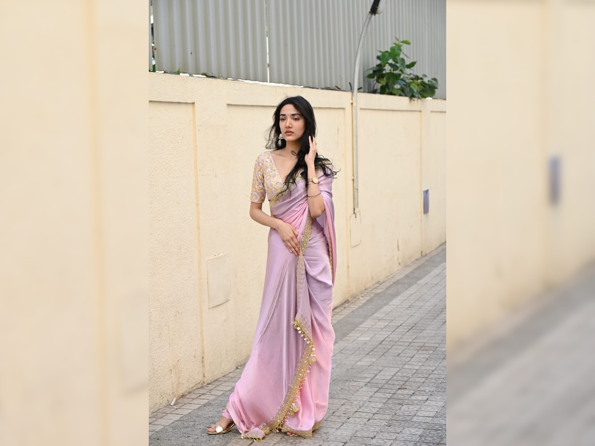 12th Fail Actress Medha Shankar Some Neautiful Photos Viral in Saree ...