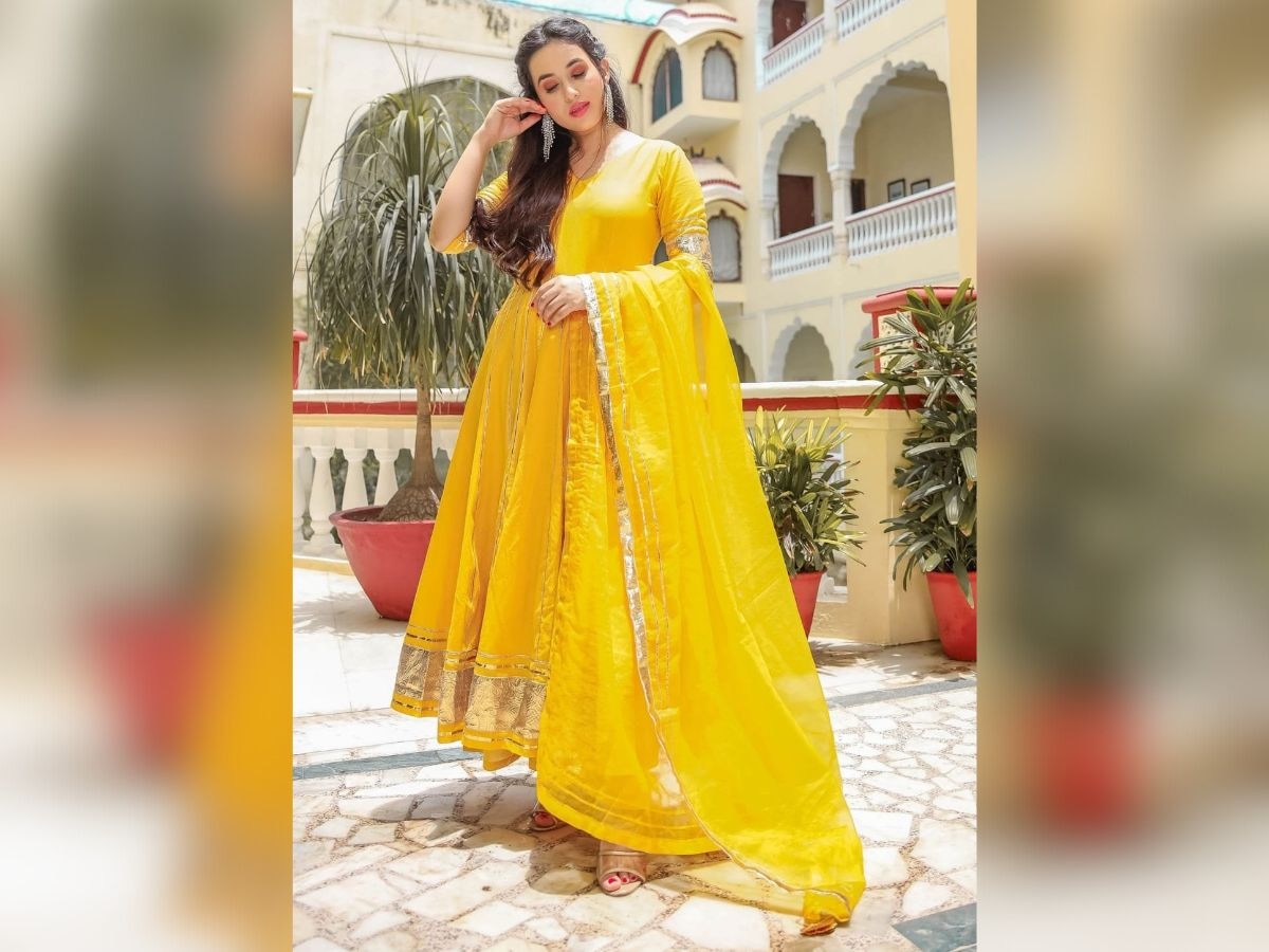 Basant Panchami 2024 fashion beauty traditional yellow outfit for ...