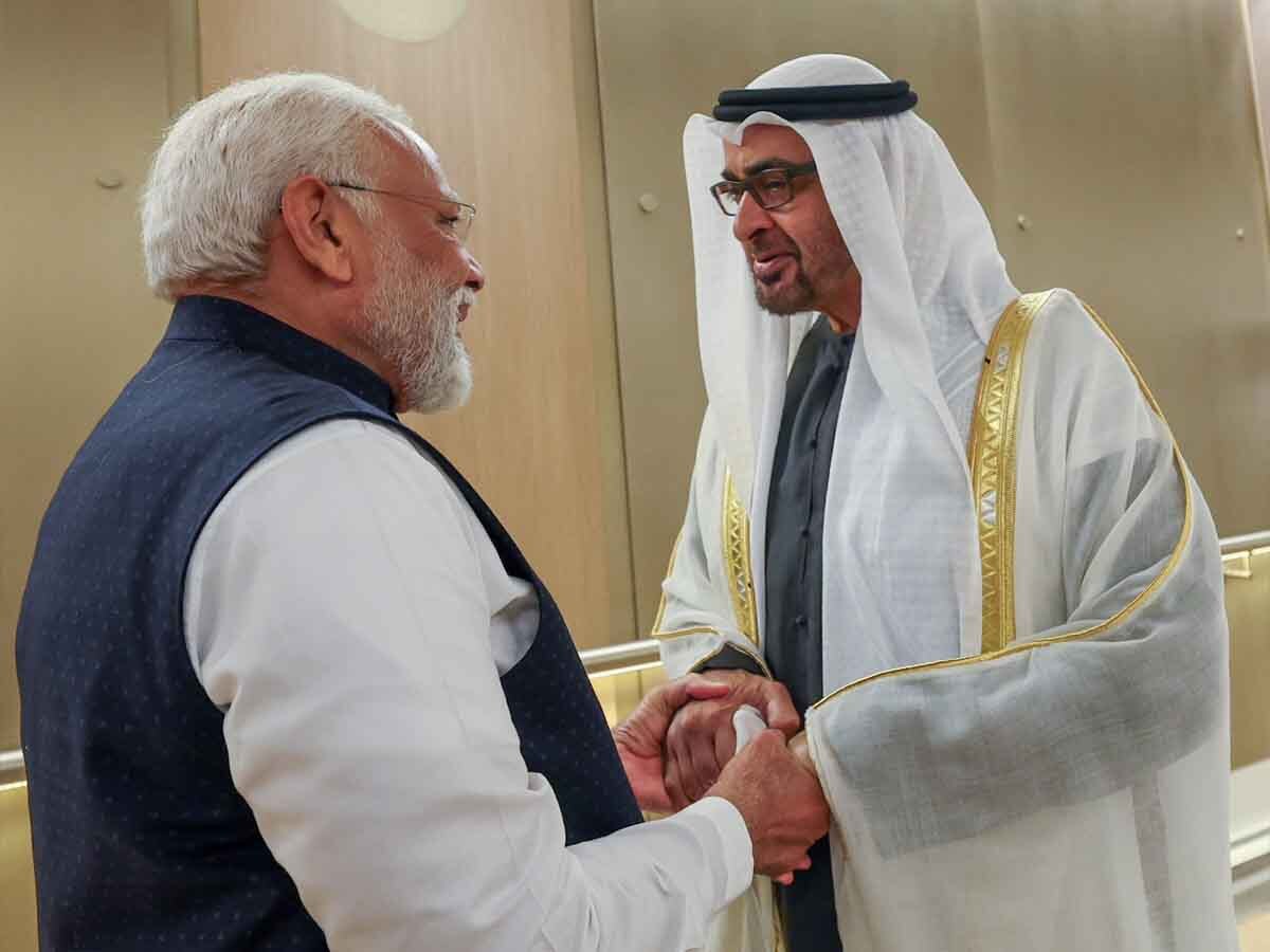 Guard of Honor given to PM Narendra Modi in UAE Ahlan Modi speech Abu ...