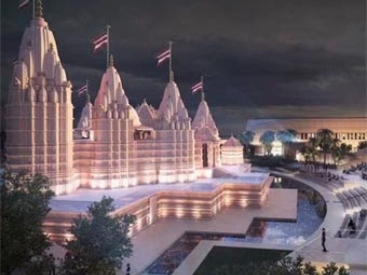 PM Modi inaugurates baps swami narayan hindi mandir UAE bochasanwasi ...