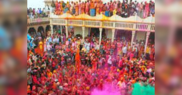 mathura holi calendar vrindavan barsana holi 2024 celebration know ...