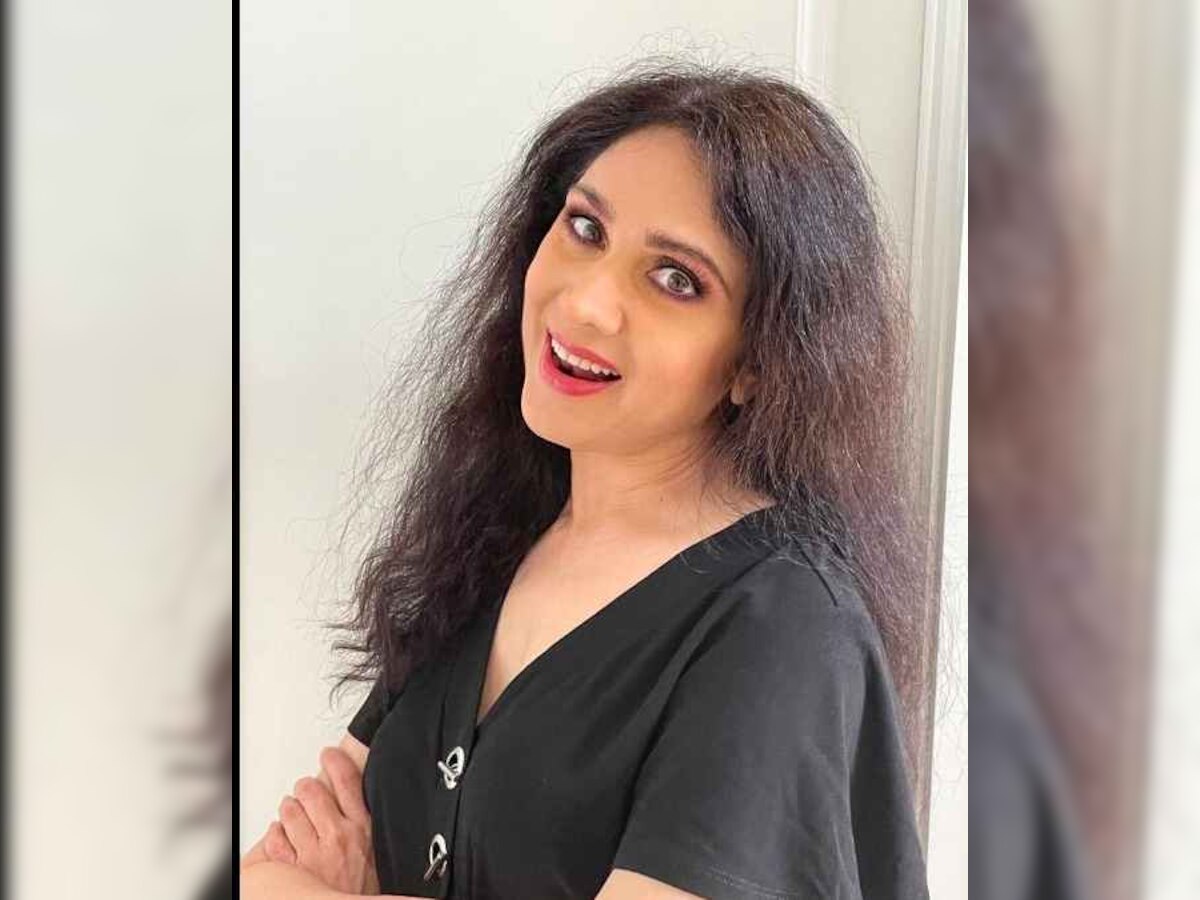 Ayesha Takia Nagma manisha koirala Meenakshi sheshadri 90s popular ...