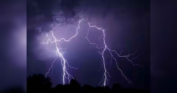 Head wet with rain water has higher chances of survival if struck by Lightning strikes says New ...