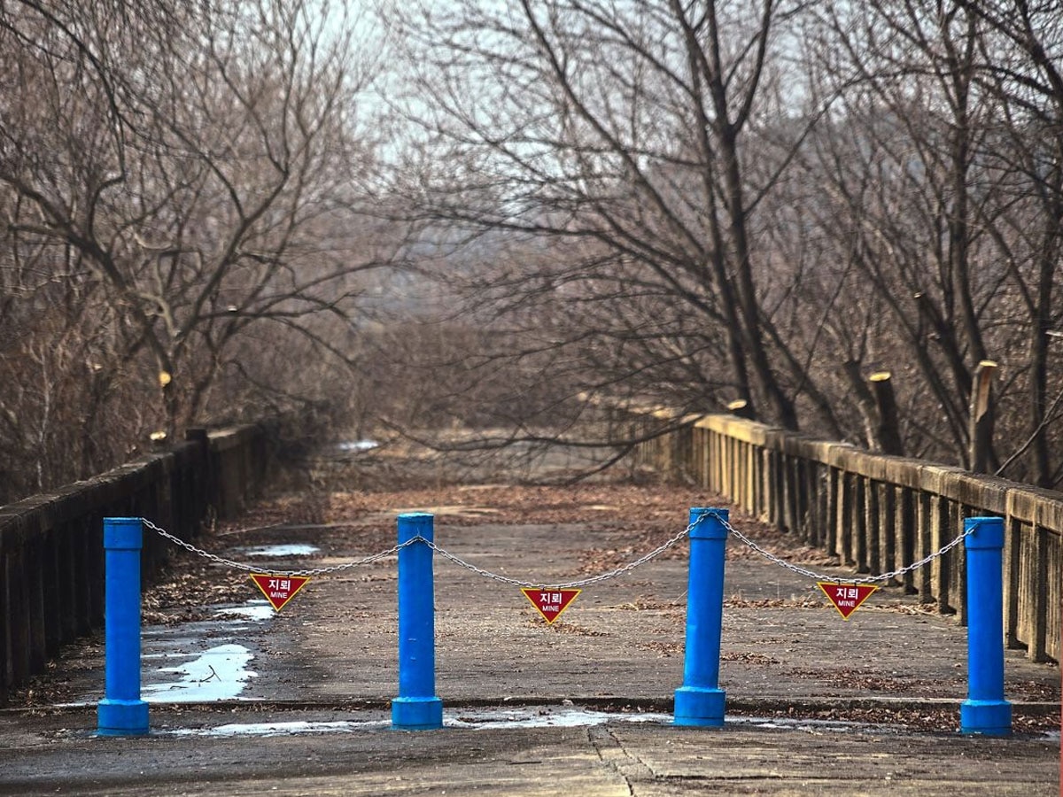 Famous Bridges That Cross International Borders Between Two Countries ...