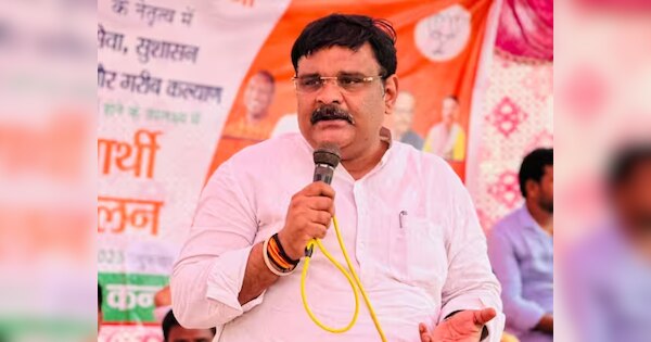 BJP leader Satish Pal and MP Subrat Pathak war of words for Kannauj Lok ...