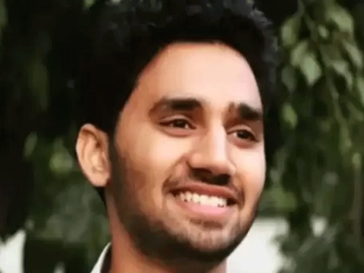 Indian journalist Fazil Khan dies New York apartment Harlem fire caused ...