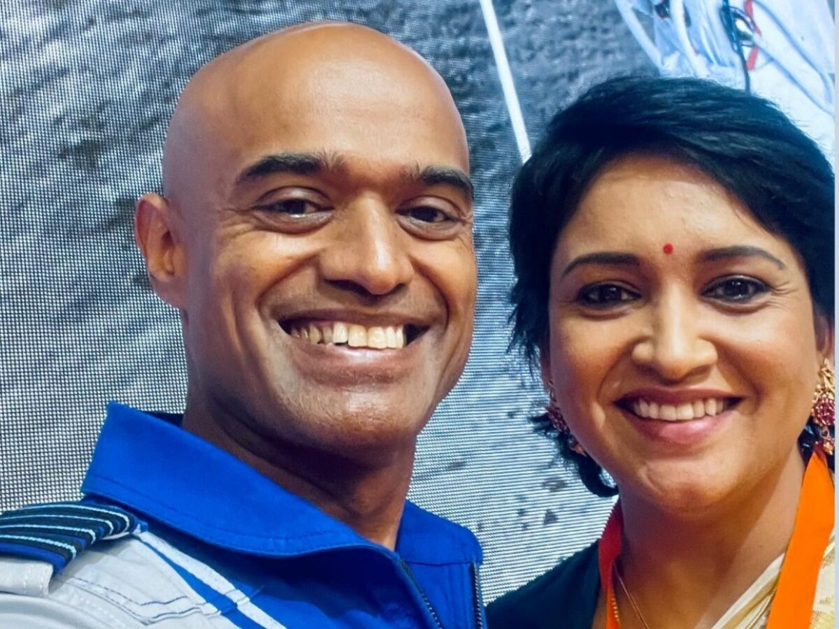 astronaut wings for gaganyaans PM modi call 4 shakti Group Captains Prasanth Nair angad Pratap ...