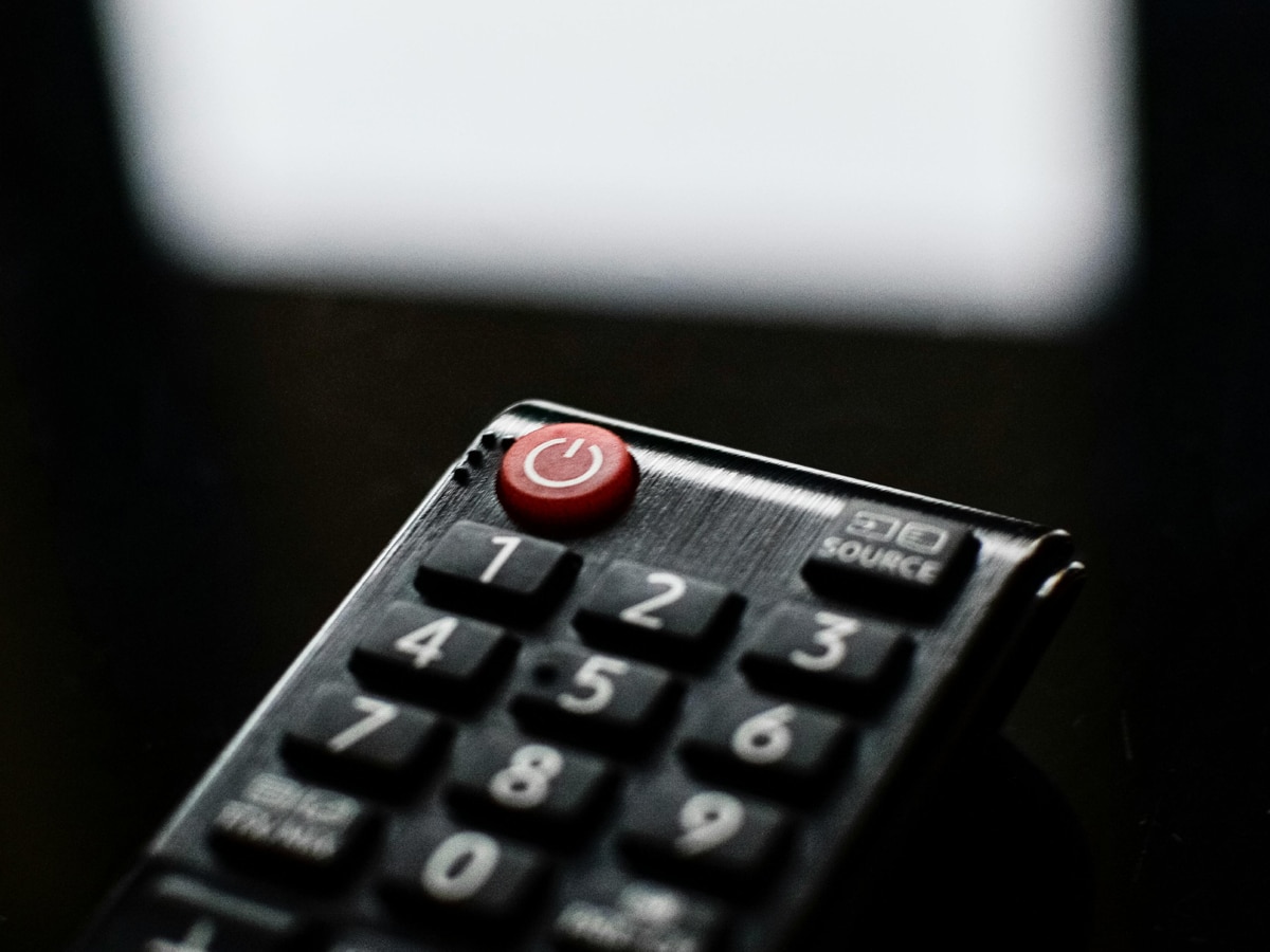 how to revive old remote controls in your home by simple hacks | TV से ...