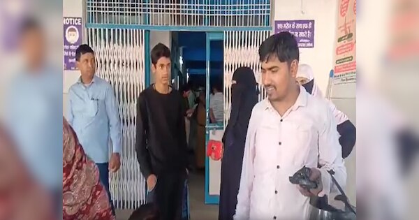 2 children cooked and ate a snake to make body In Jamui | Jamui News ...