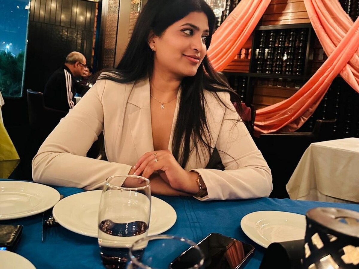 UPSC Success Story IAS Priyanka goel rank score instagram and more | एक ...