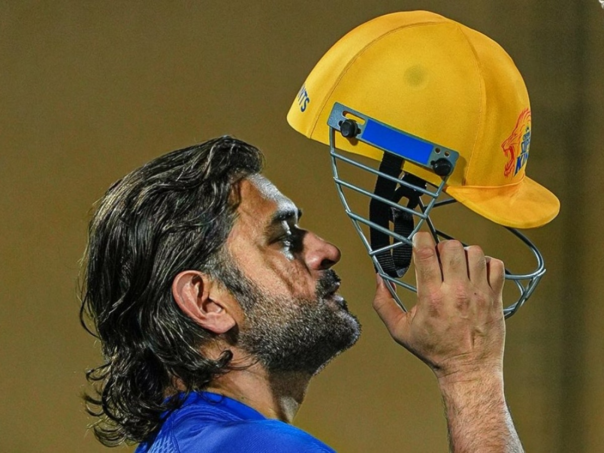 MS Dhoni old avatar before IPL Red hair band long hair fans went crazy ...