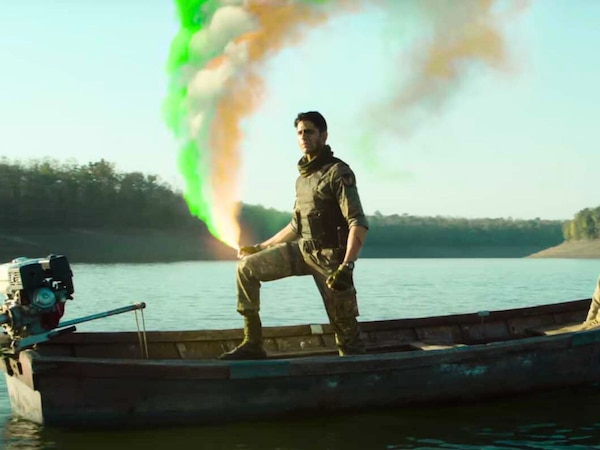 Sidharth Malhotra Upcoming Movie Yodha Song Tiranga Out Entertainment ...