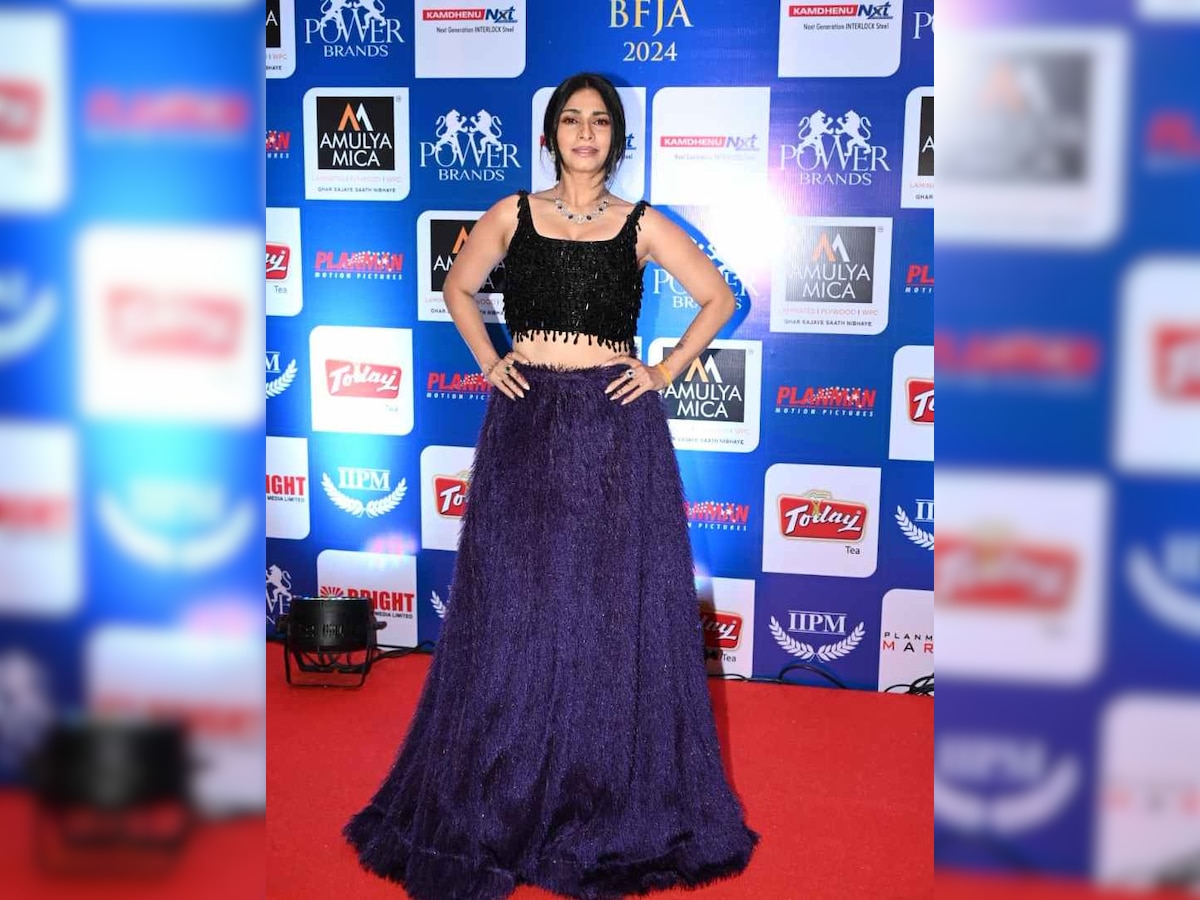 Esha Deol Malaika Arora Divya Dutta Shabana Azmi bollywood celebs at ...