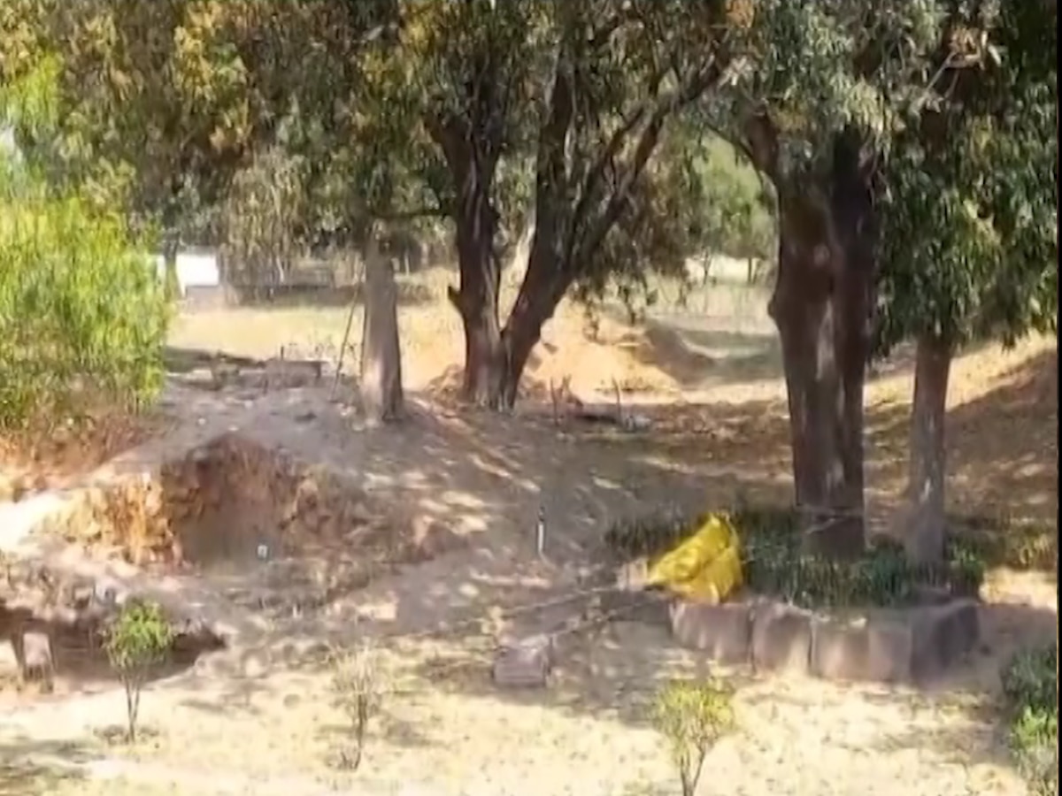 ASI excavating Guptkal temple and oldest Shivaling in Nachna Kuthara ...