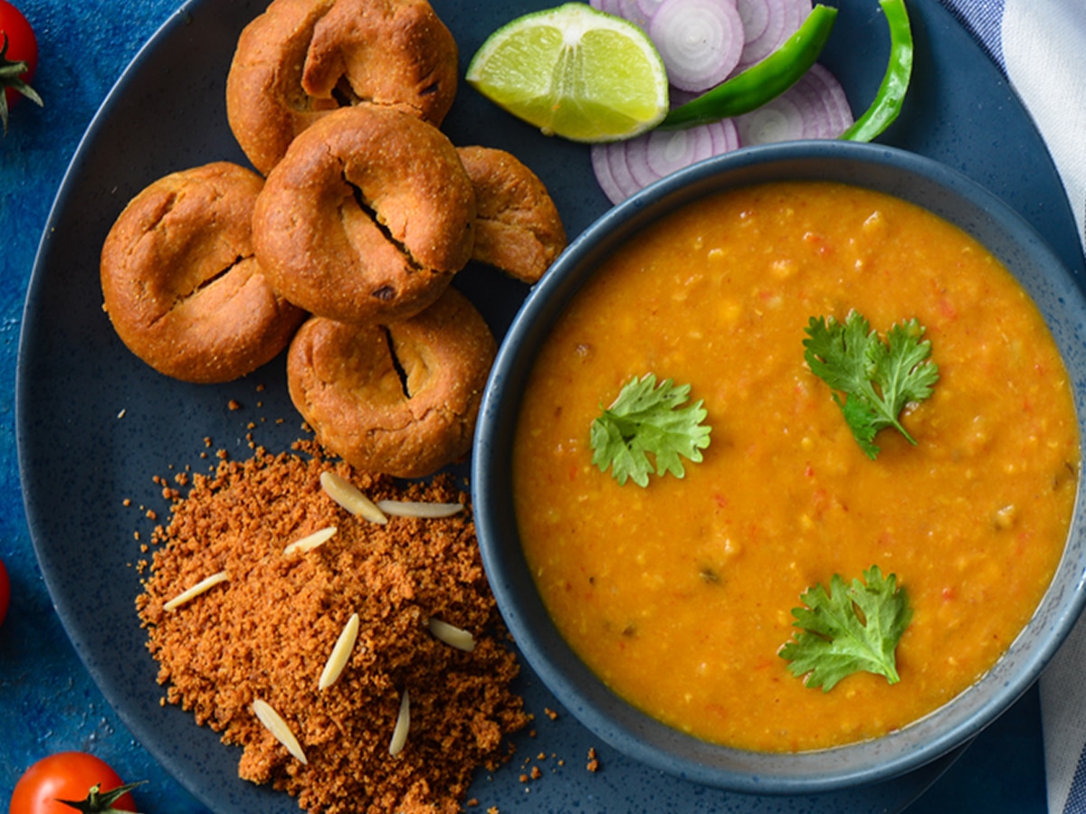 MP Food: ये हैं मध्य प्रदेश के 8 फेमस फूड, एक बार खाने के बाद कभी नहीं ...