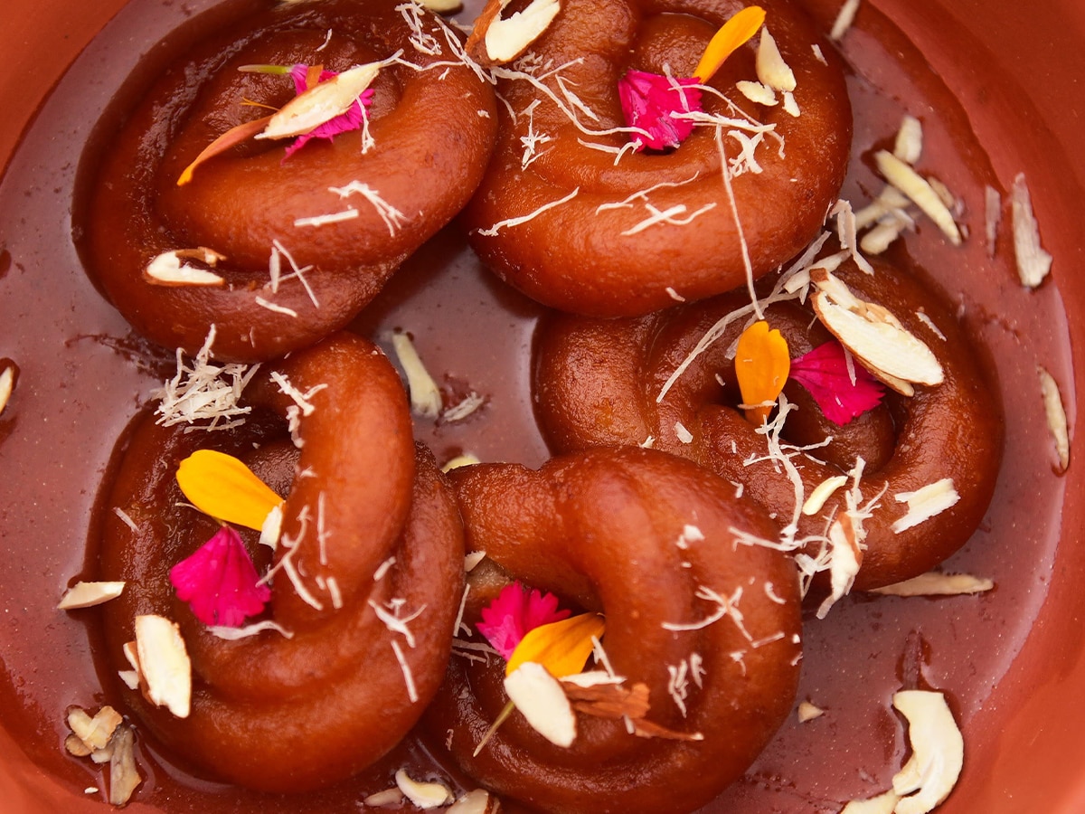 MP Food: ये हैं मध्य प्रदेश के 8 फेमस फूड, एक बार खाने के बाद कभी नहीं ...