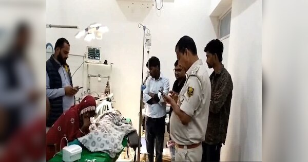 Coin stuck in neck of 5 year old girl doctors operated she died created chaos among the family ...