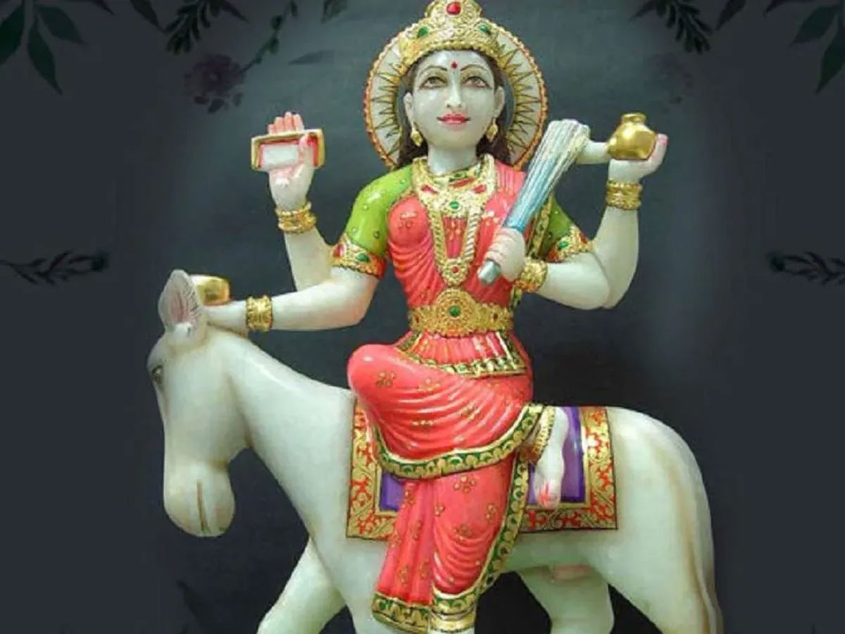 Know why Sheetala Mata is called goddess of smallpox | जानिए शीतला माता ...