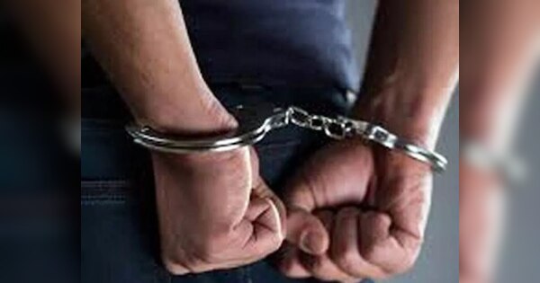 hapur 10 fail youth became fake IAS officer to commit fraud police arrest | UP Crime News ...