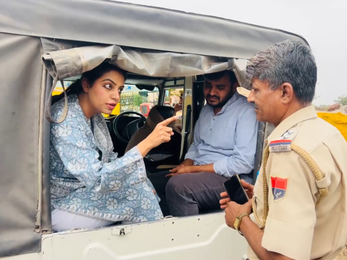 Jodhpur News Former MLA Divya Maderna sitting in police jeep accused ...