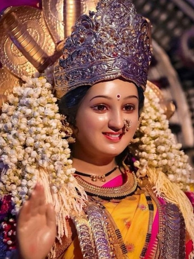Chaitra Navratri 2024 wear Different colours clothes for 9 days during ...