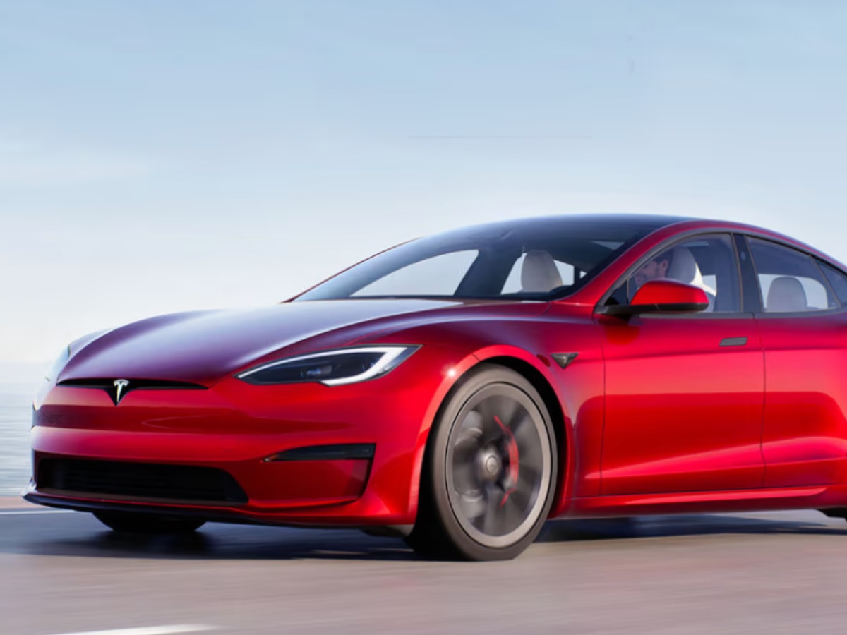 Tesla starts production of right hand drive cars in Germany । इंडिया ...