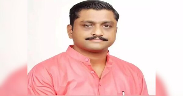Muzaffarnagar news Senior BJP leader Nidhish raj Garg shot himself with ...