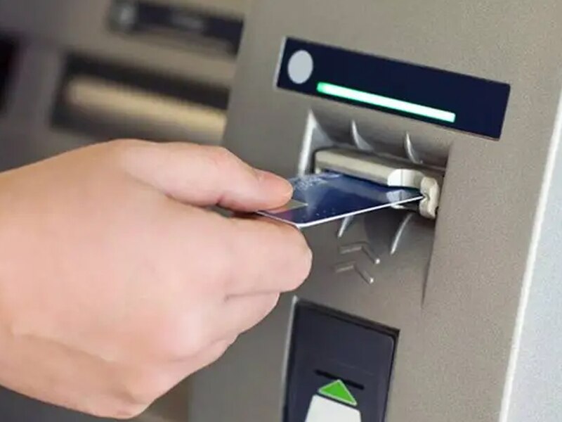 ATM Users should avoid these mistakes to keep their account safe | ATM ...
