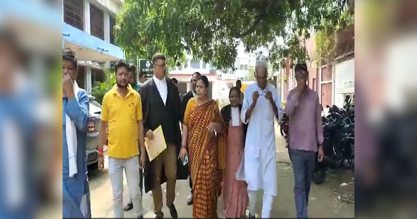 Deepika Pandey Singh statement after not getting ticket said this for ...