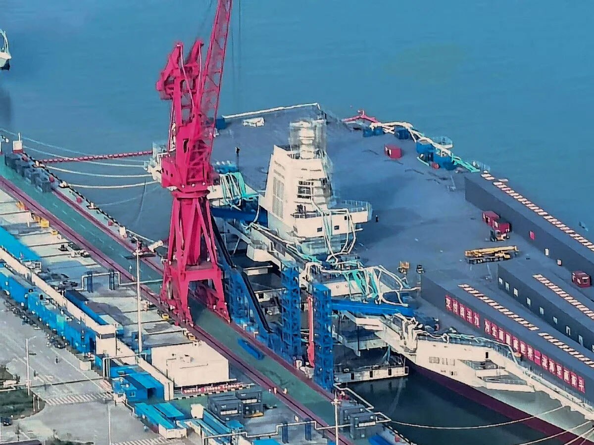 Fujian War Ship China features and challenges all you need see photos ...