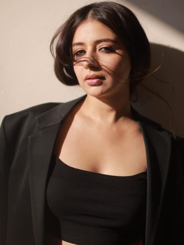 Watch these hit films of Tania on her birthday that won hearts of fans ...