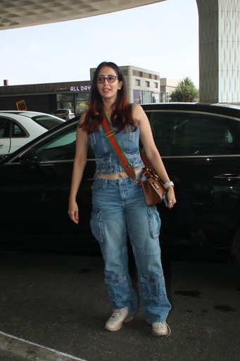 Raashii Khanna To Saif Ali Khan Bollywood Stars Airport Look Viral On