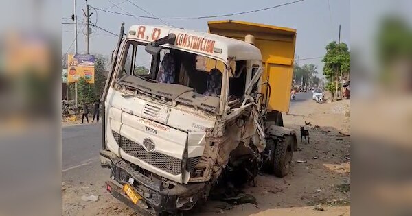 UP major road accidents today 15 May 2024 Three people died tragically in horrific road accident ...