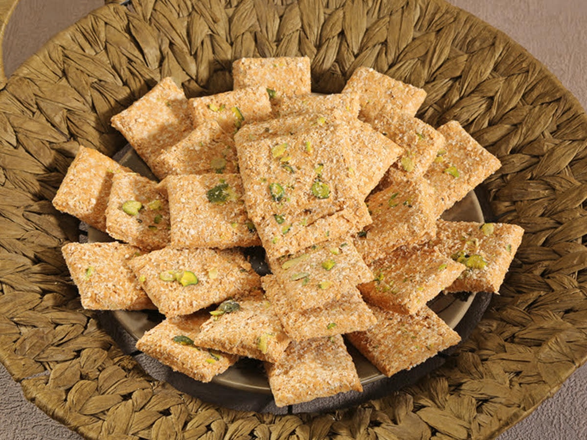 Famous Sweets of MP: ये हैं मध्य प्रदेश की फेमस मिठाइयां, एक बार चखने ...