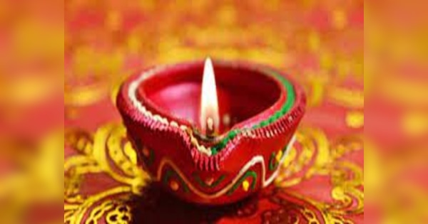 deepak flame meaning know deepak flame makes flute indicate auspicious ...